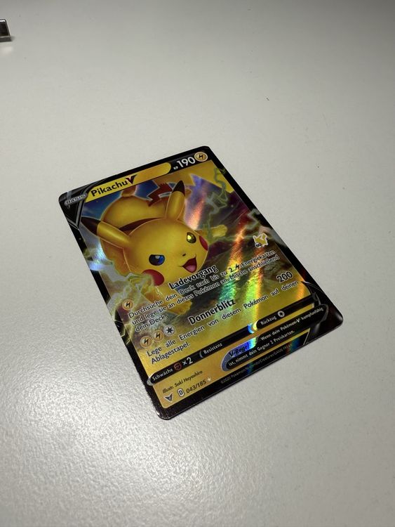 Pikachu V 043/185 Full Art Holo Pokémon Karte (Neu (gemäss Beschreibung ...