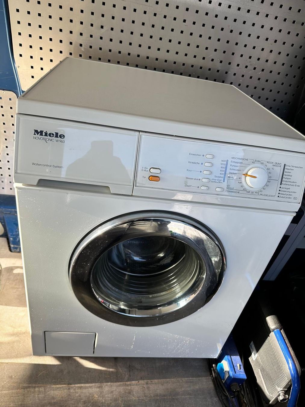 Miele Waschmachine NOVOTRONIC W 963 DEFEKT (Defekt) in Spreitenbach für ...