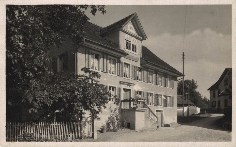 Gasthaus Herrenberg, Bergdietikon (Gebraucht) in Bronschhofen für CHF 12 – mit Lieferung auf ...