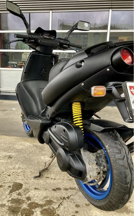 Aprilia sr50 Water Ditech / nur 4414km (Gebraucht) in Nidau für CHF 1300 – nur Abholung auf ...