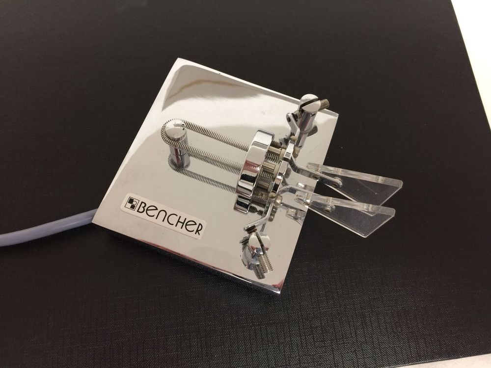 BY-2 BENCHER Squeeze-Paddle Morsetaste | Kaufen auf Ricardo