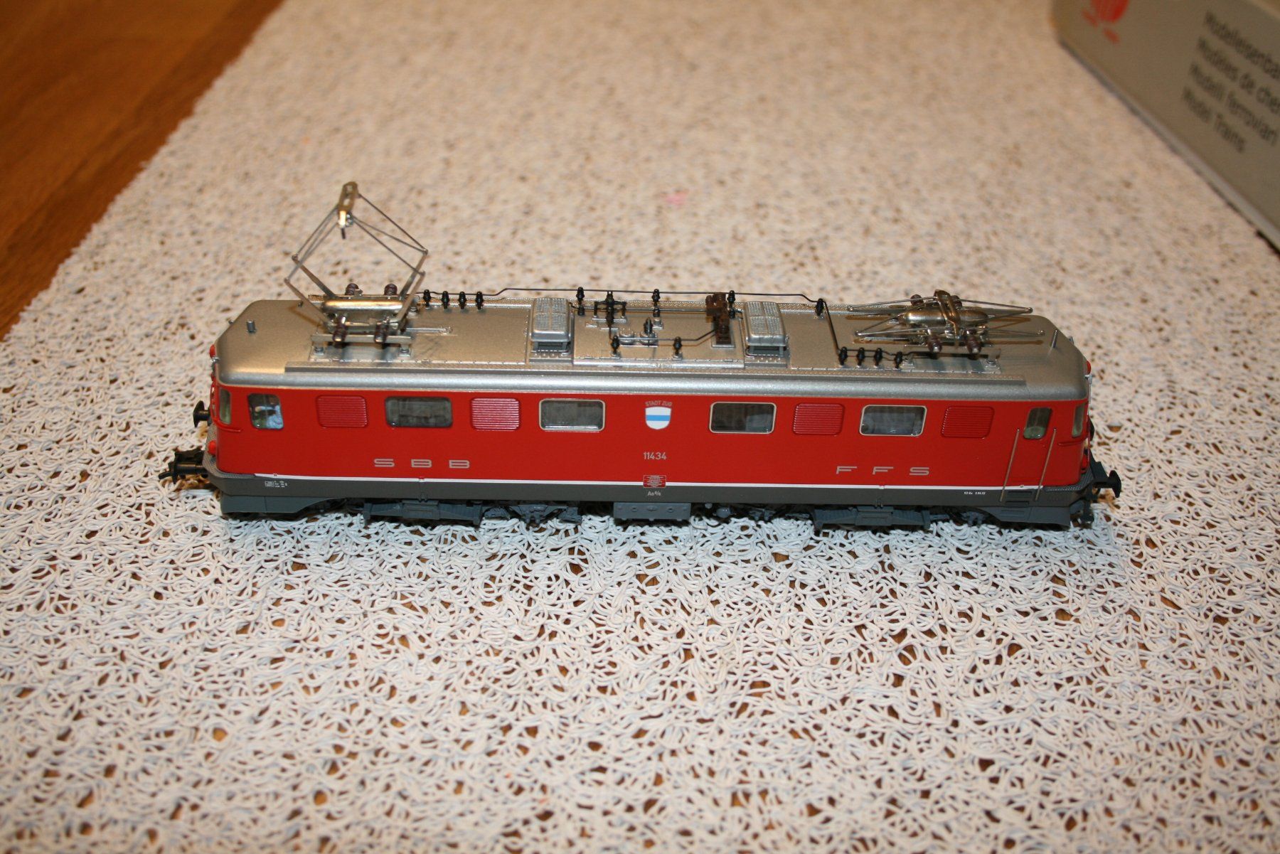 HAG 11115-32 SBB Ae 6/6 rot mit Wappen "Zug" 3L digital (Gebraucht) in ...