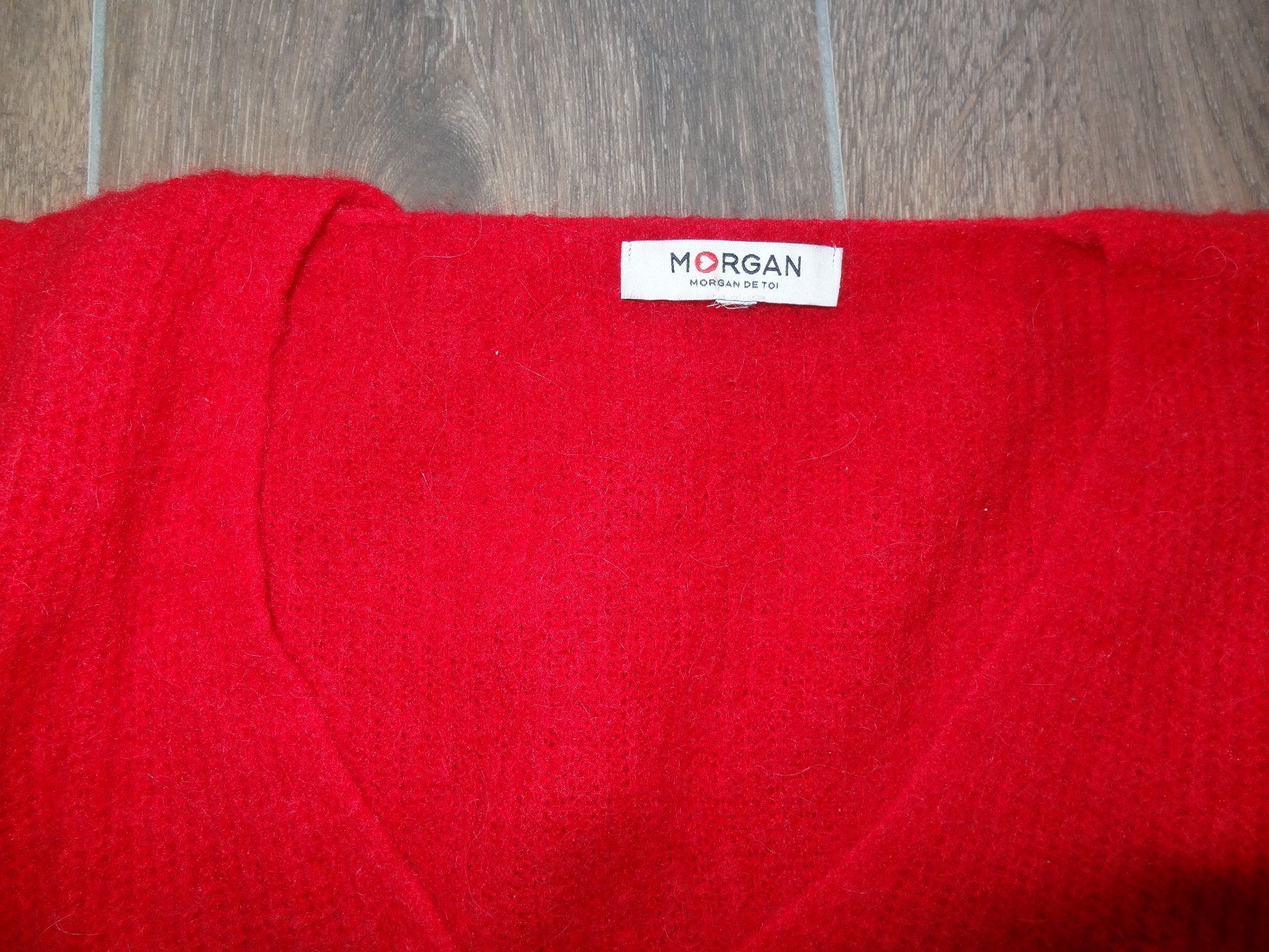 Pull rouge Morgan, manches longues🔥 (D'occasion) à Satigny pour CHF 0. ...