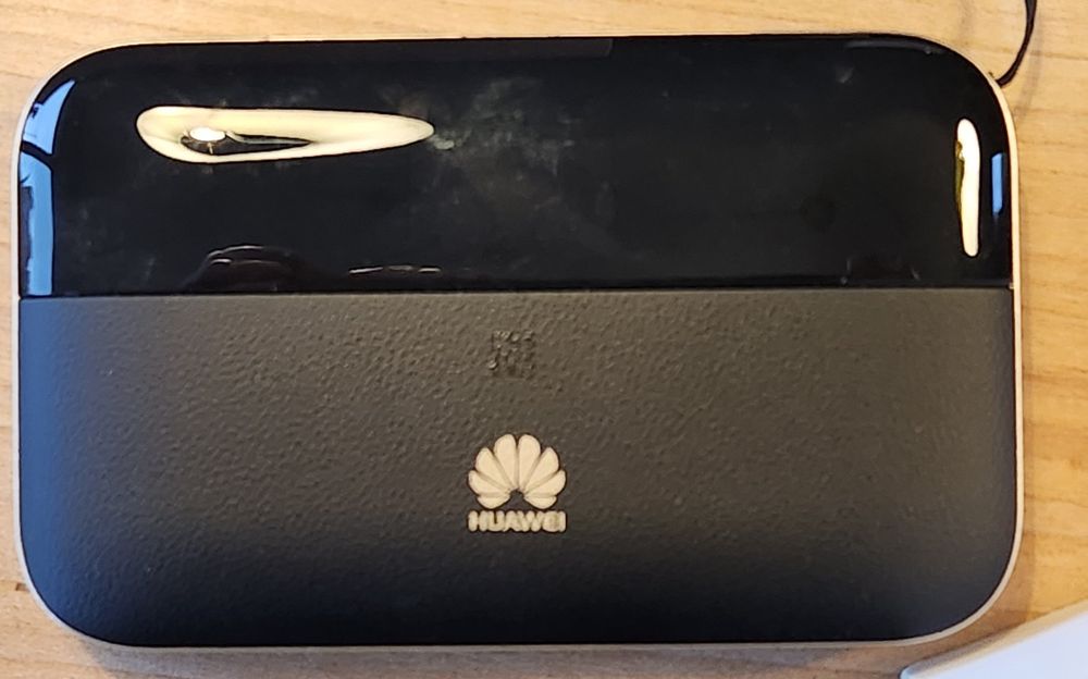 HUAWEI Mobile WiFi Pro2 - LTE Cat6 high speed (Gebraucht) in Binningen ...