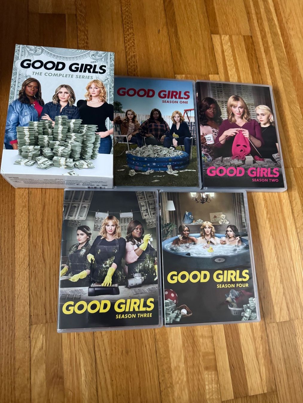 Good Girls - The Complete Series (Seasons 1-4) (Gebraucht) in Zuzwil SG ...