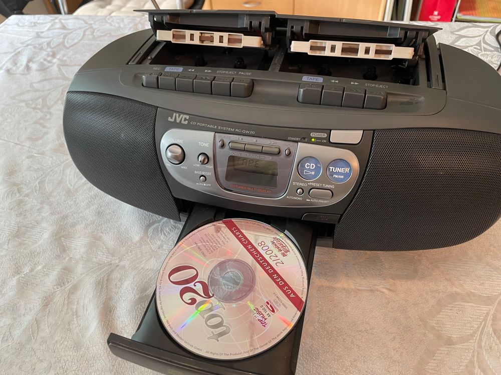 JVC Portable Radio/CD/Double Cassette Player | Kaufen auf Ricardo