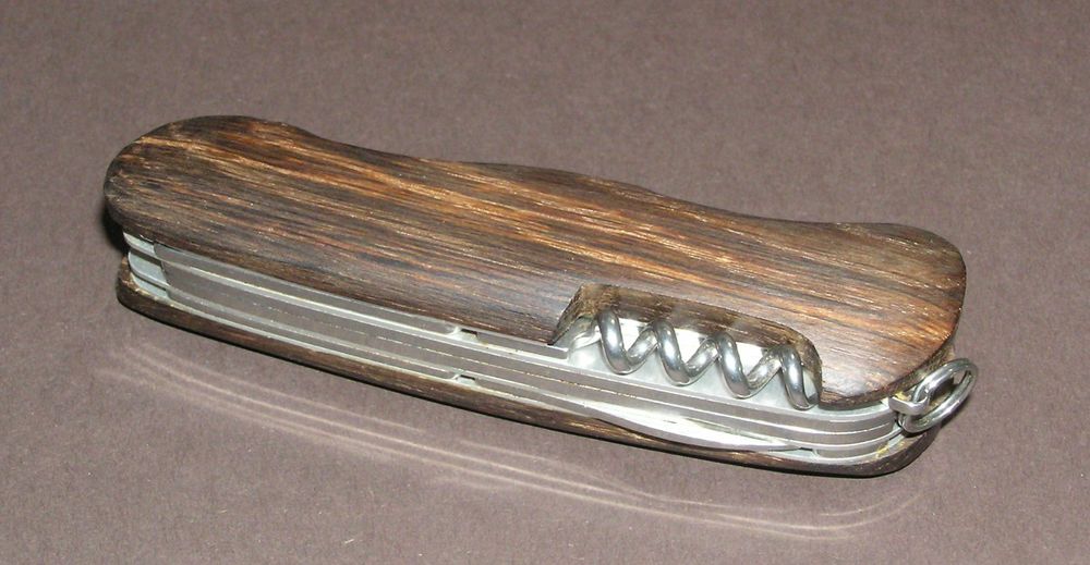 VICTORINOX TASCHENMESSER SACKMESSER MIT HOLZSCHALEN (D'occasion) à ...