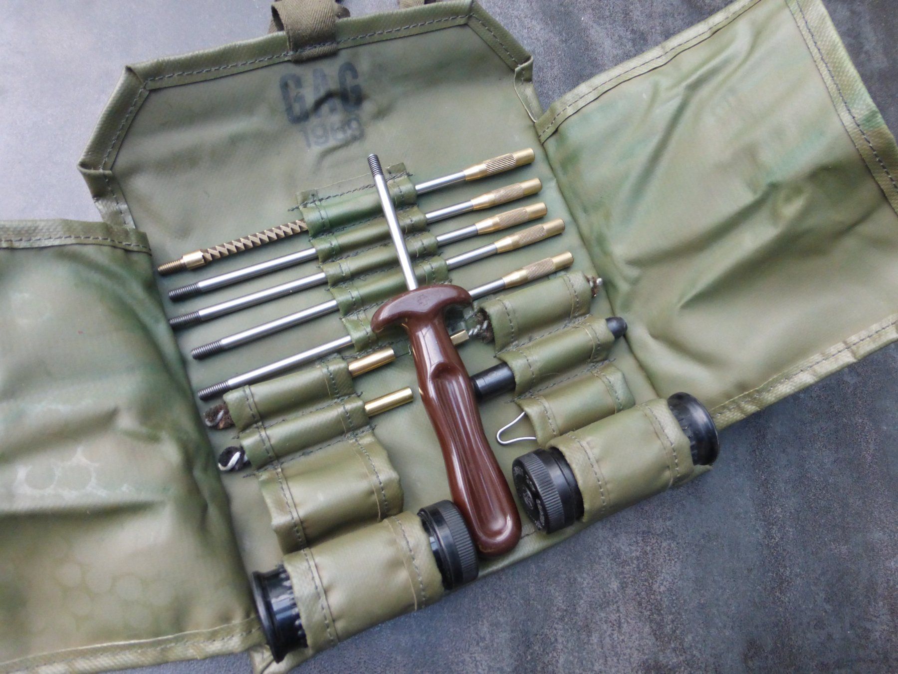 Seltenes Stgw 57 Putzzeug Schweizer Armee 1969 (Gebraucht) in Rüthi ...