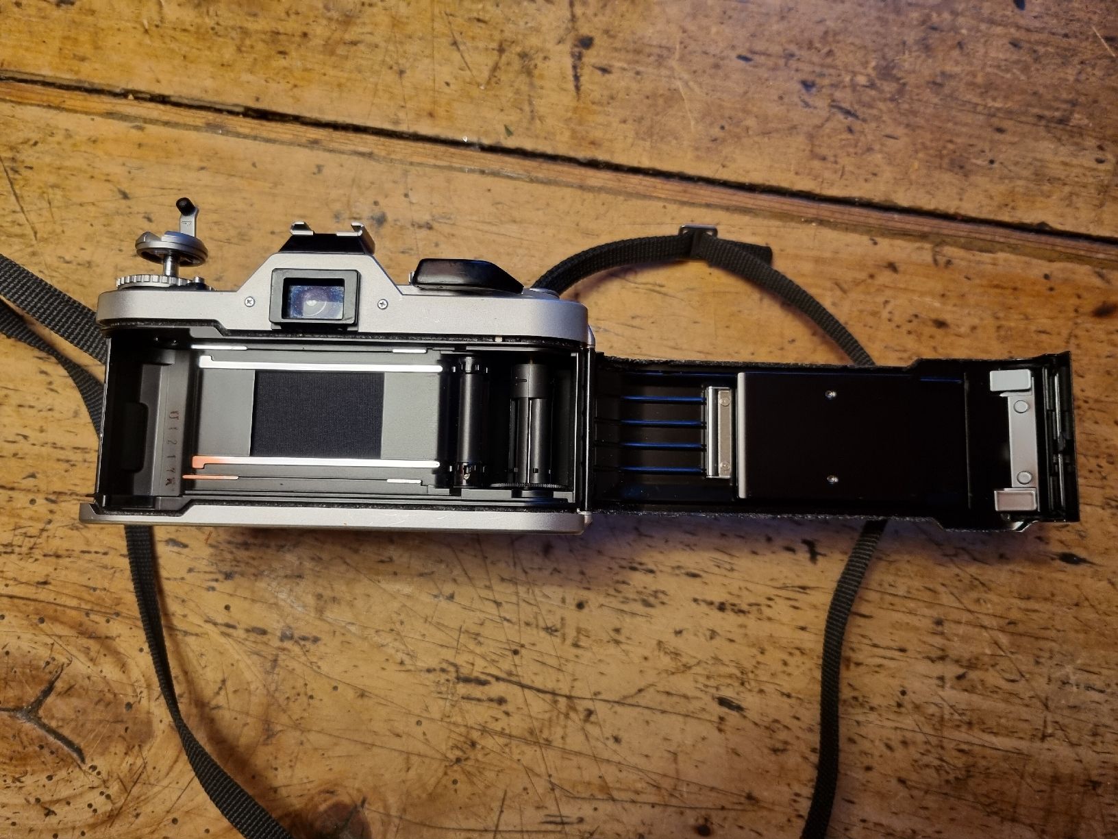 Canon AV-1, avec objectif 50 mm (D'occasion) à Genève pour CHF 140 ...