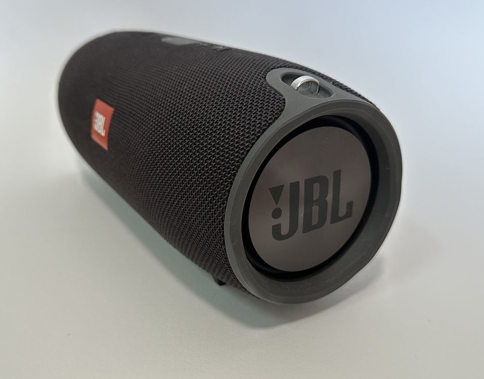 JBL Xtreme mit Tragegurt und Ladegerät | Kaufen auf Ricardo