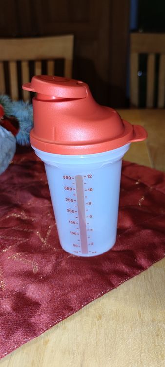 Tupper Shaker mit roten Deckel | Kaufen auf Ricardo