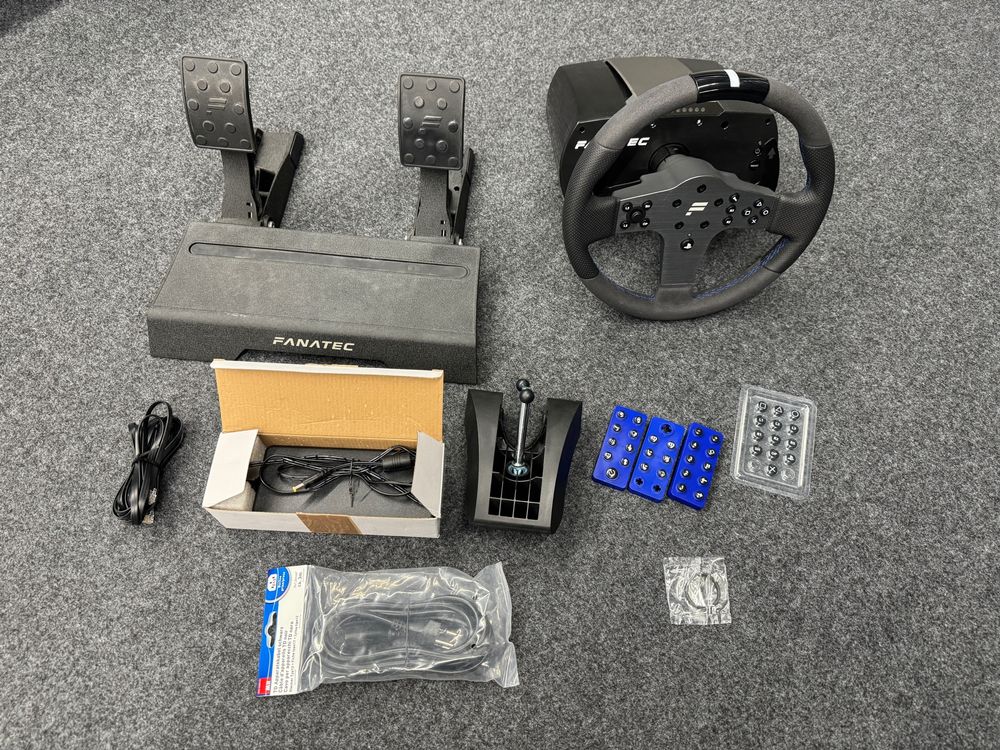 Fanatec CSL-Elite Wheelbase-Set mit Lenkrad & Pedalen (Gebraucht) in ...