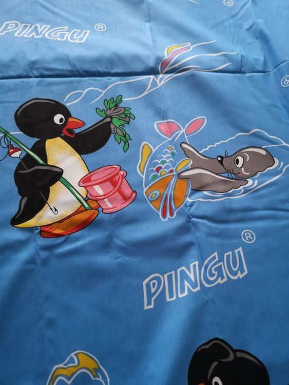 Stoff mit Pingu-Muster | Kaufen auf Ricardo