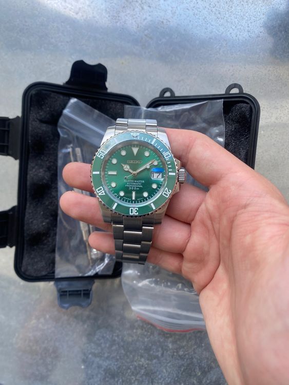 Seiko NH35 Mod Hulk Sub NEU (Neu und originalverpackt) in Herrliberg ...
