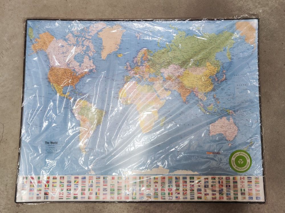 Schreibunterlage Weltkarte 65x50 cm NEU (Neu und originalverpackt) in Lenzburg für CHF 7 – mit ...