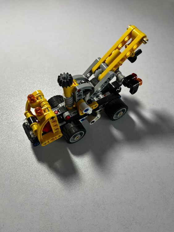 Lego Technic Sets 42084 und 42031 (Gebraucht) in Wallisellen für CHF 40 ...