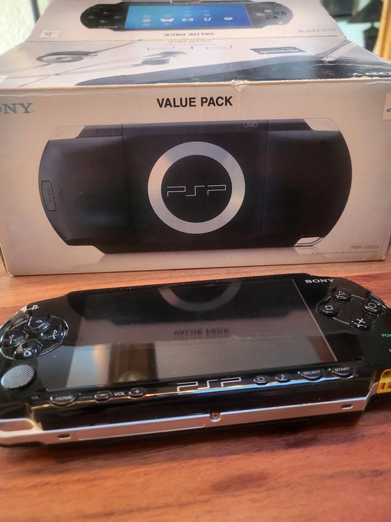 SONY PSP VALUE PACK (Gebraucht) in Schönenberg ZH für CHF 45 – mit ...