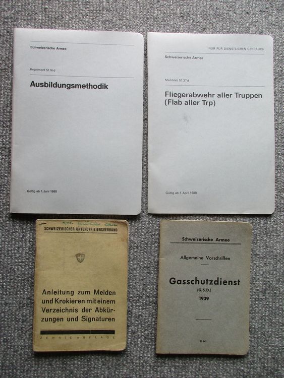 4 Reglemente der Schweizer Armee (Gebraucht) in Schafisheim für CHF 3.5 – mit Lieferung auf ...