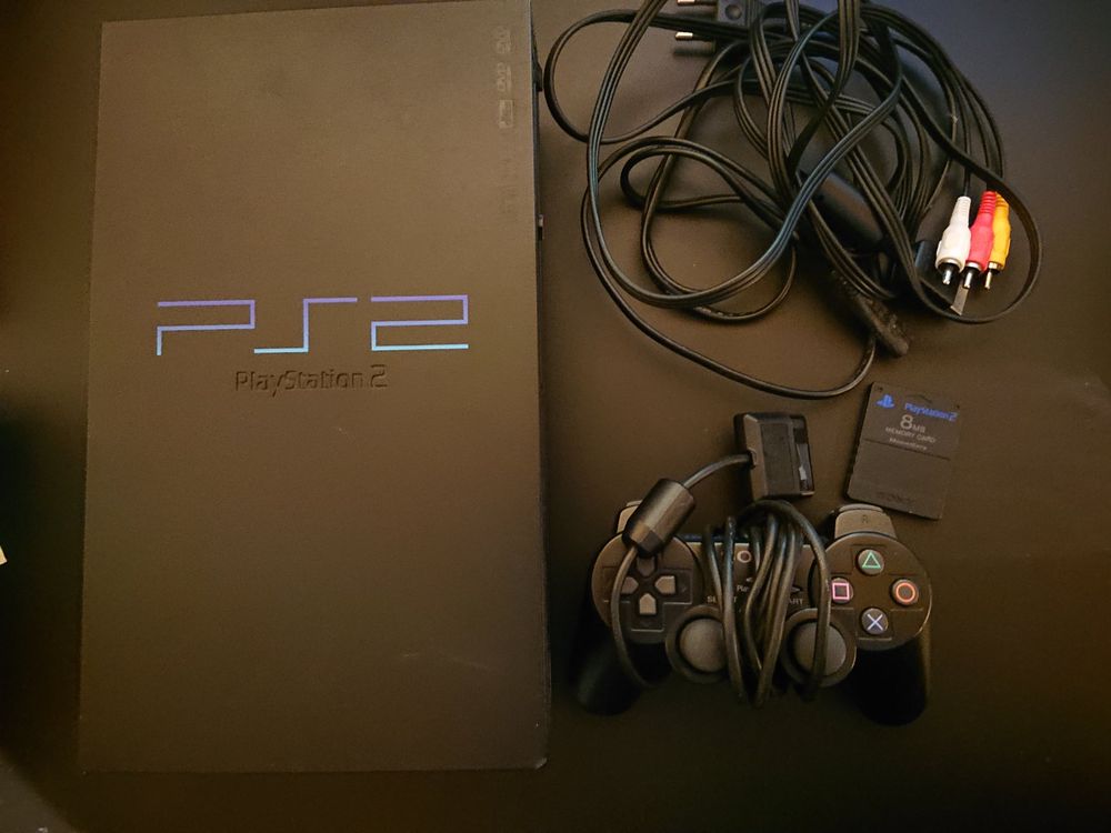 Sony Playstation 2 PS2 - Konsole FAT + Controller - komplett (Gebraucht) in Liestal für CHF 59.9 ...
