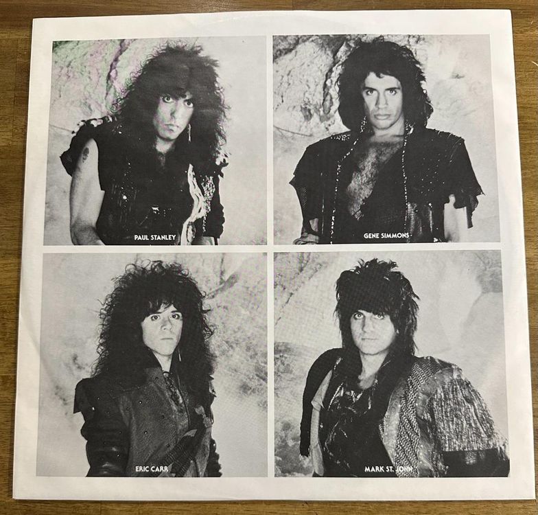 Kiss Animalize 1984 Lp (Gebraucht) in Belp für CHF 29 – mit Lieferung ...