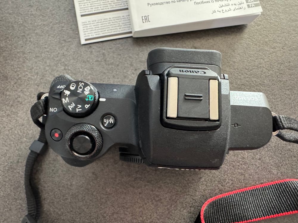 Canon EOS M50 EF-M15-45 IS STM Kit in OVP (Neu (gemäss Beschreibung ...