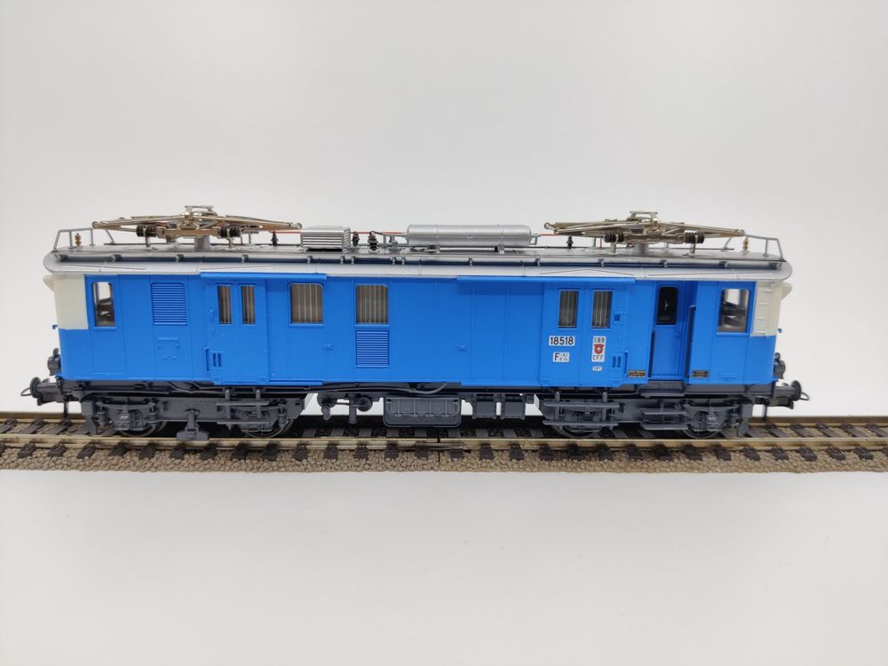 Roco 43631 E-Lok Fe 4/4 SBB, Analog (Neu (gemäss Beschreibung)) in ...