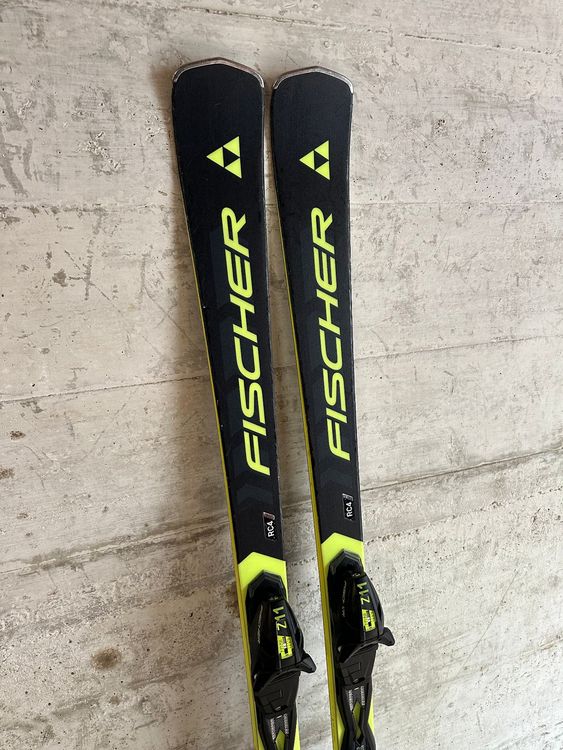 Fischer RC4 2024 Ski 165CM (Gebraucht) in Emmenbrücke für CHF 289 – mit ...