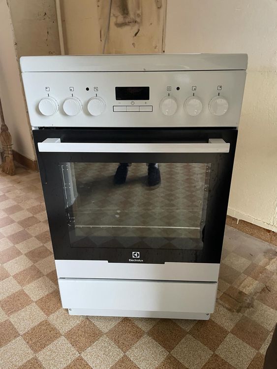 Kochherd ELECTROLUX FEH50G3 / FREISTEHEND mit Glaskeramikfel (Gebraucht ...