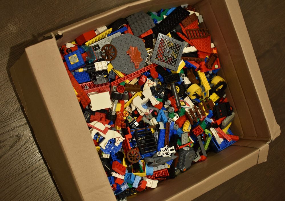 Karton voll Lego 5Kg (Gebraucht) in Zürich für CHF 75 – mit Lieferung ...