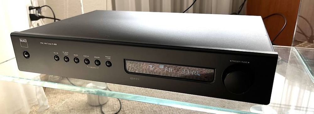 NAD FM/AM RDS Tuner C426 (Gebraucht) in Ettingen für CHF 11.5 – nur ...