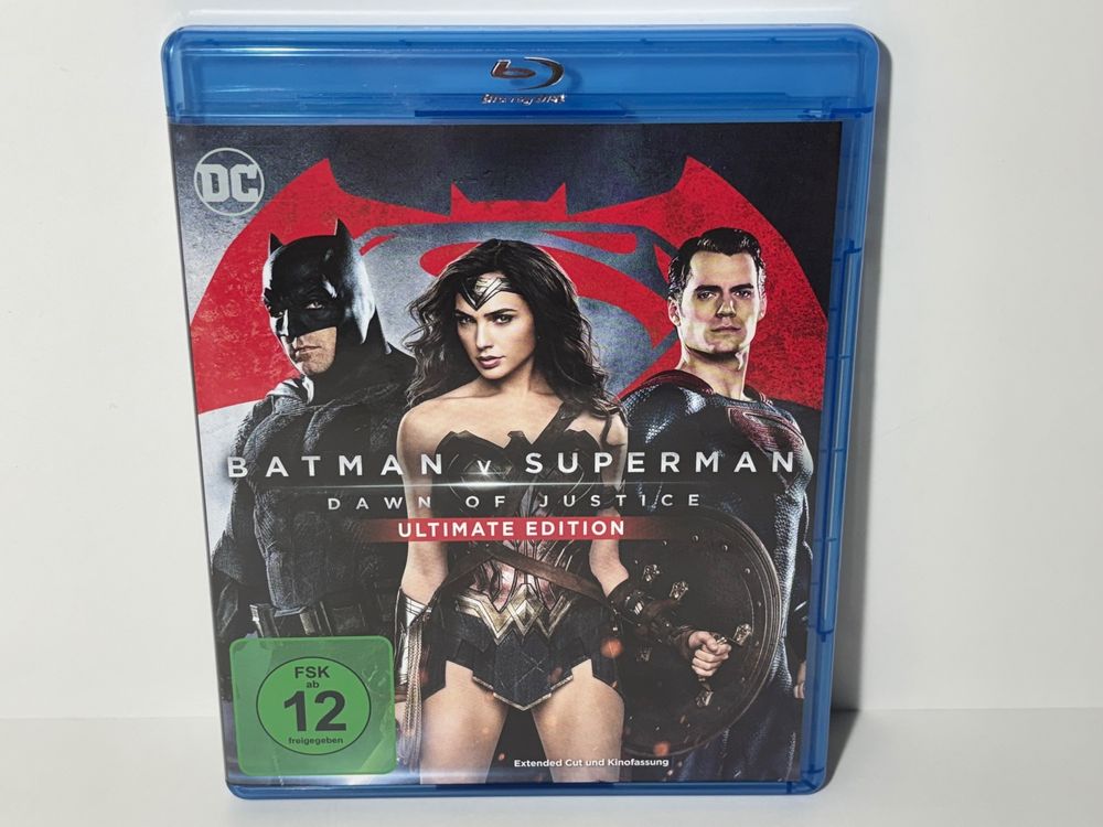 DC Batman v Superman - Dawn of Justice Blu Ray (Gebraucht) in Wilderswil für CHF 2.9 – mit ...