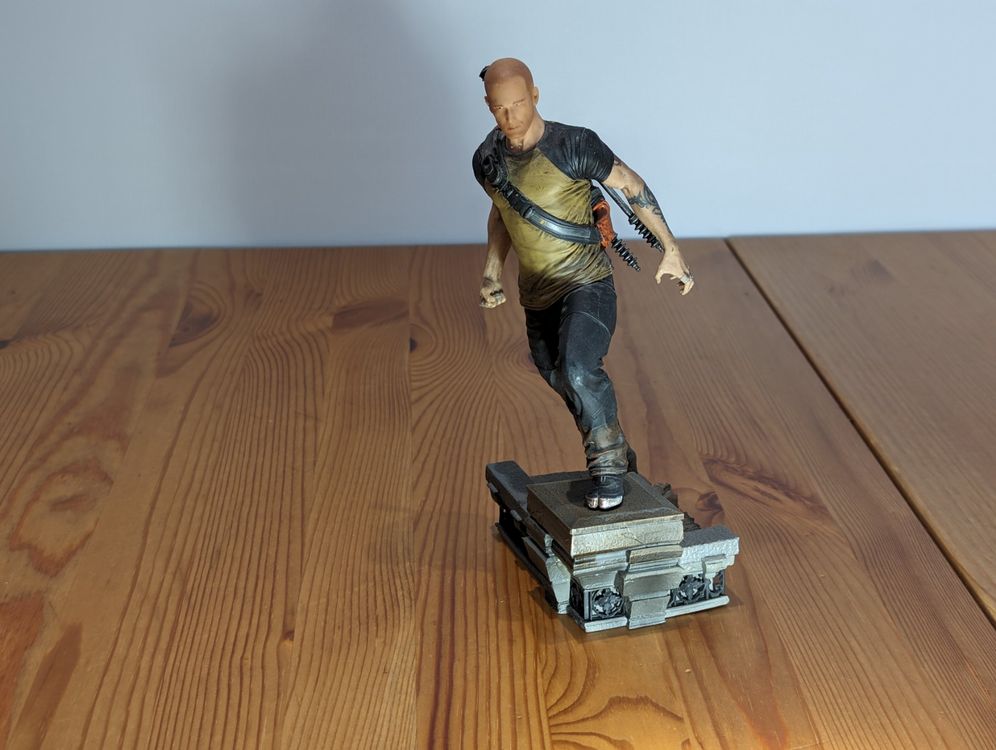 Infamous 2 Cole Statue Figur | Kaufen auf Ricardo