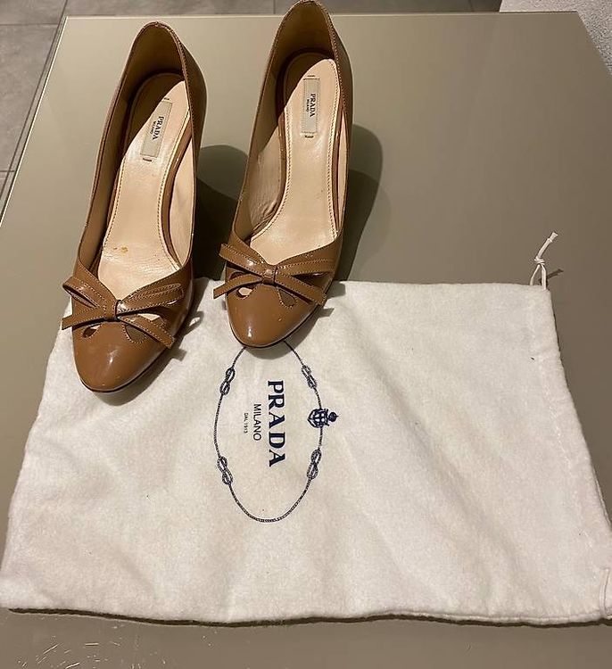 Prada (Gebraucht) in Minusio für CHF 70 – mit Lieferung auf Ricardo kaufen