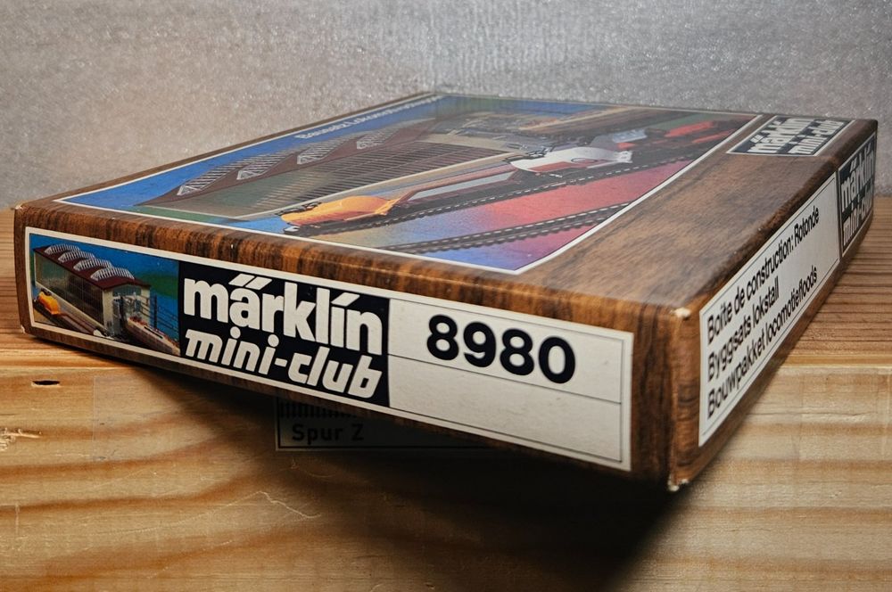 Märklin 8980: Zweiständiger Lokschuppen, Bausatz, OVP, neu! (Neu und ...