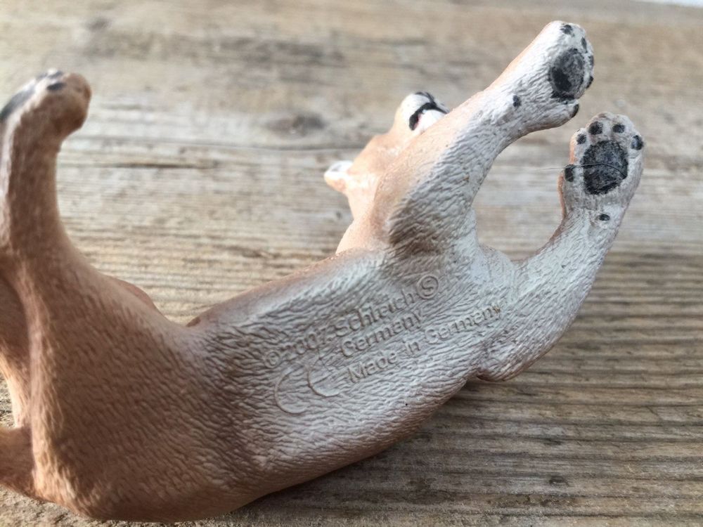 Schleich 14375 Löwin, liegend Löwe (Gebraucht) in Ennetbaden für CHF 11 – mit Lieferung auf ...