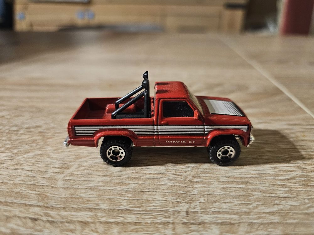 Dodge Dakota ST Pick Up 1:64 (Gebraucht) in Goldingen für CHF 5 – mit ...