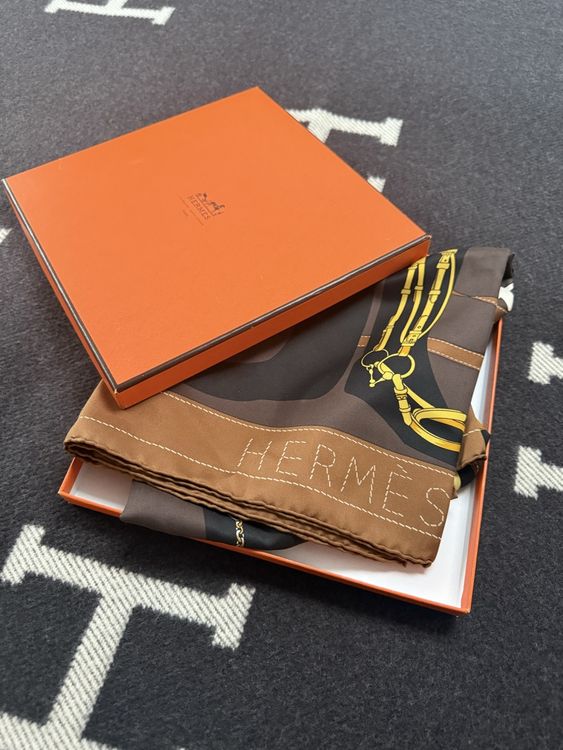 Carré Hermès "Monsieur et Madame" - Edition Limitée! (D'occasion) à ...