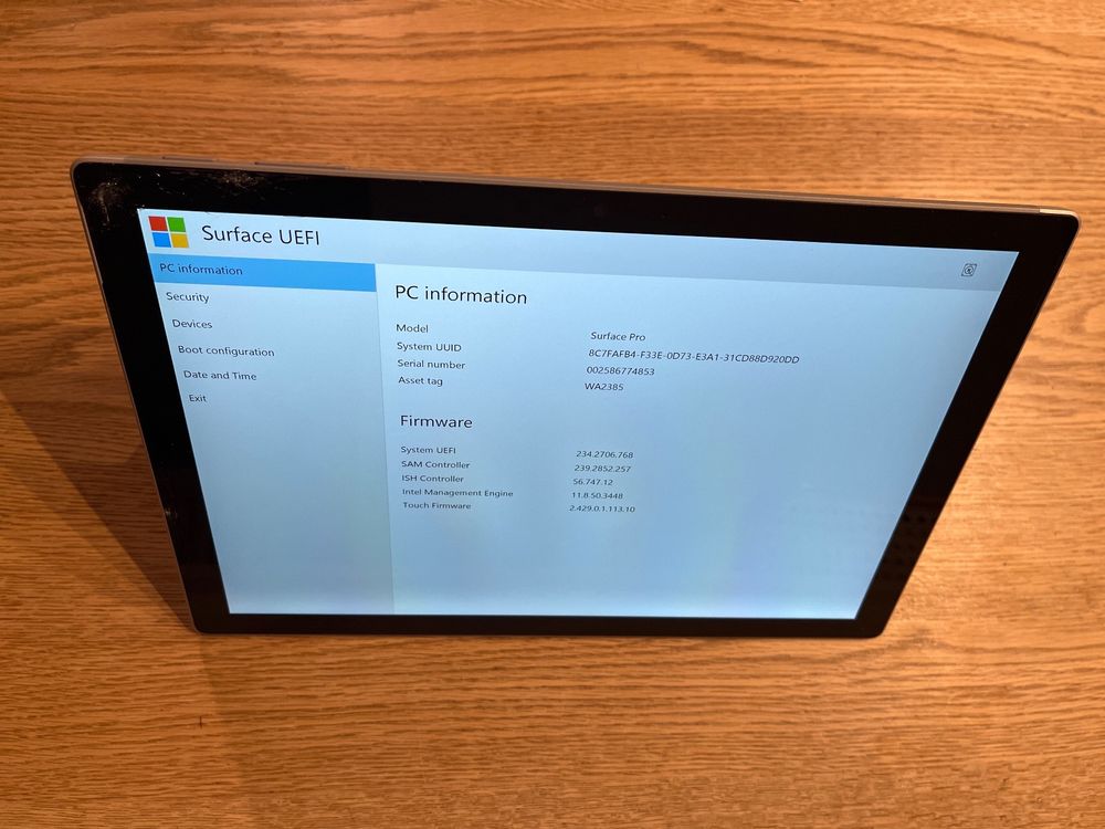 Surface Pro 5, 256GB 8GB RAM | Kaufen auf Ricardo