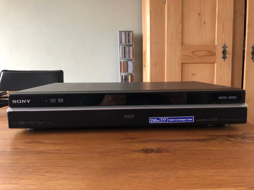 Sony RDR-HXD990 DVD/HDD-Recorder 250 GB (Gebraucht) in Neunkirch für ...