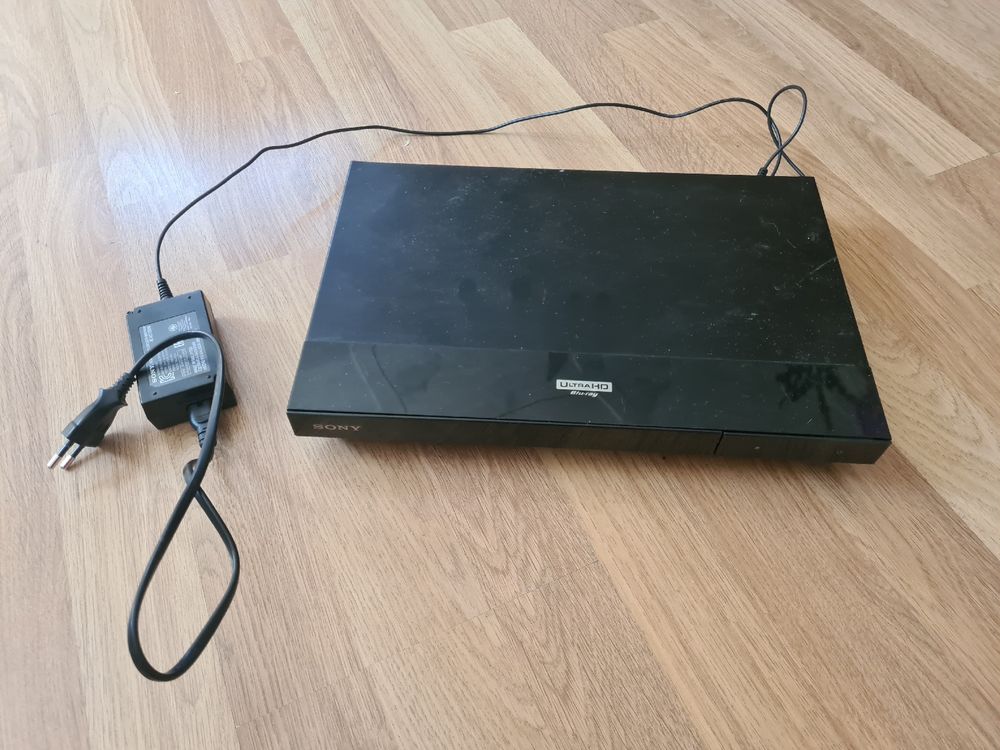Sony UBP-X500 4K Ultra HD Blu-ray DVD Player (Gebraucht) in Villmergen ...