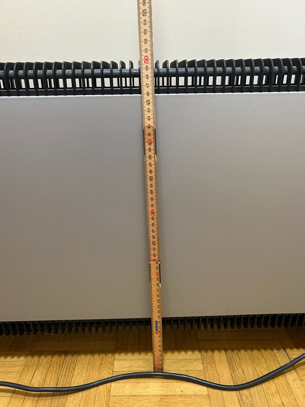 Gut erhaltener Radiator / Heizkörper für kuschelige Wärme! (Gebraucht ...