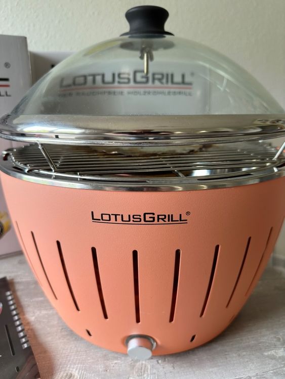 Original Lotus Grill für Holzkohle mit Glas Deckel und Therm (D ...