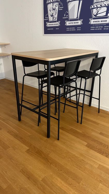 Stehtisch inkl. 4 Stühlen | Kaufen auf Ricardo