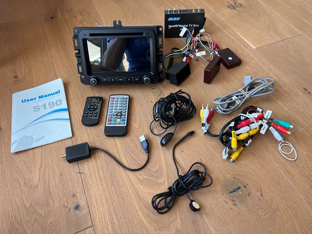 Car Multimedia Entertainment System S190 (Gebraucht) in Walchwil für ...