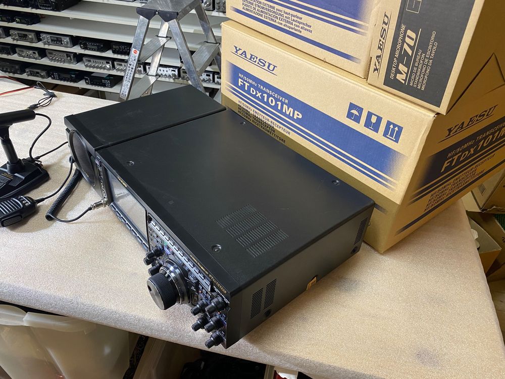 Yaesu FT DX-101 MP (200Watt Version), FPS-101, M-70 (Neu (gemäss ...