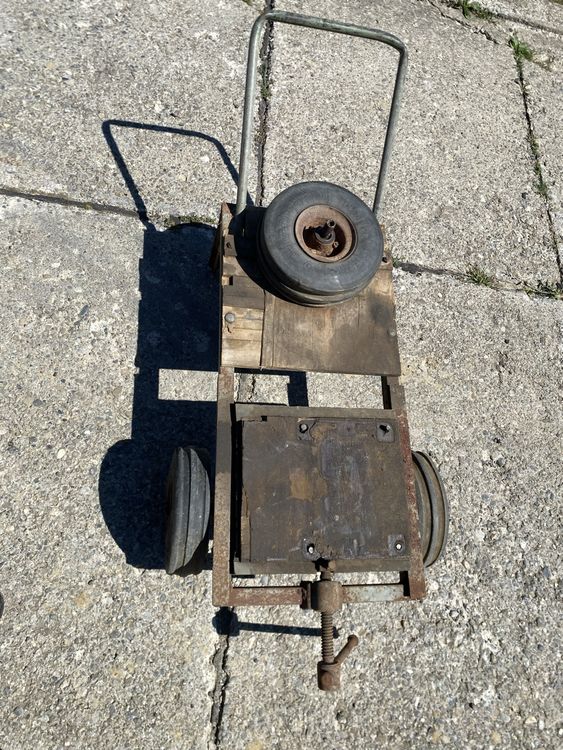 Robuster Handwagen (Gebraucht) in Zumholz für CHF 9 – nur Abholung auf ...