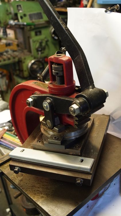 Punch-Press Naef Model B/36 - Näf Handpresse (Gebraucht) in Zuerich für ...