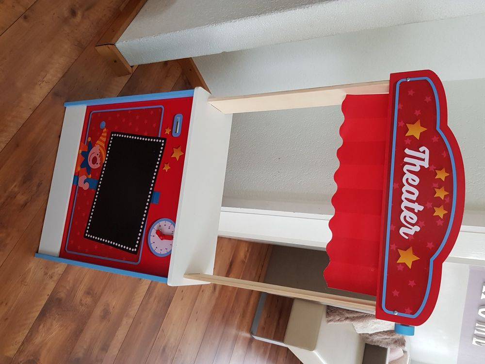 Theater Kinder (Gebraucht) in Nussbaumen AG für CHF 1 – nur Abholung auf Ricardo kaufen