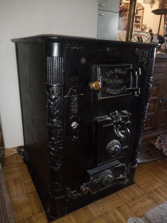 Fourneau en fonte (D'occasion) à Oulens-sous-Echallens pour CHF 100 ...