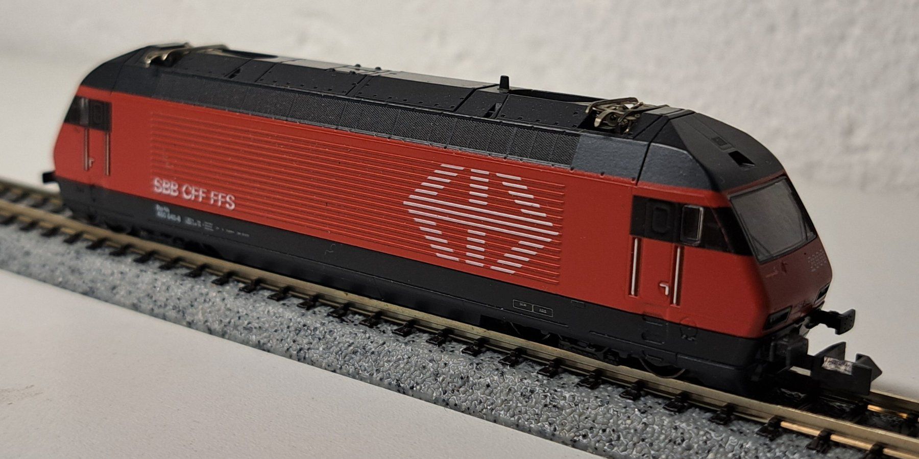 SBB Re 4/4 460045-8 Kato Spur N Analog in OVP (Gebraucht) in Salez für ...